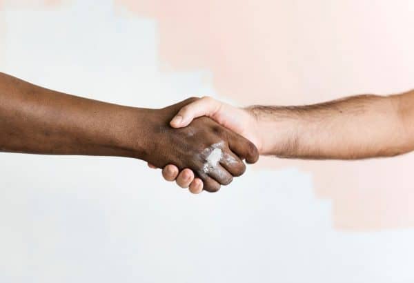 Effective Altruism: An Intro to Doing the Most Good in Your Life | Sloww