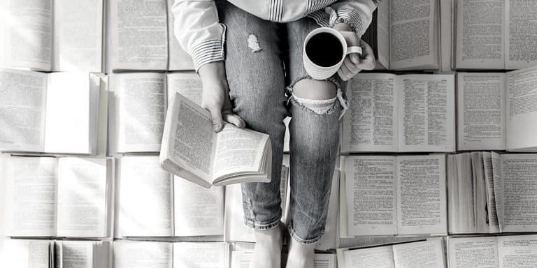 How to Read a Book by Mortimer Adler (Detailed Book Summary) | Sloww