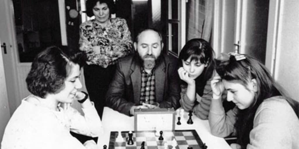 Raise a Genius! by László Polgár (Book Summary) | Sloww